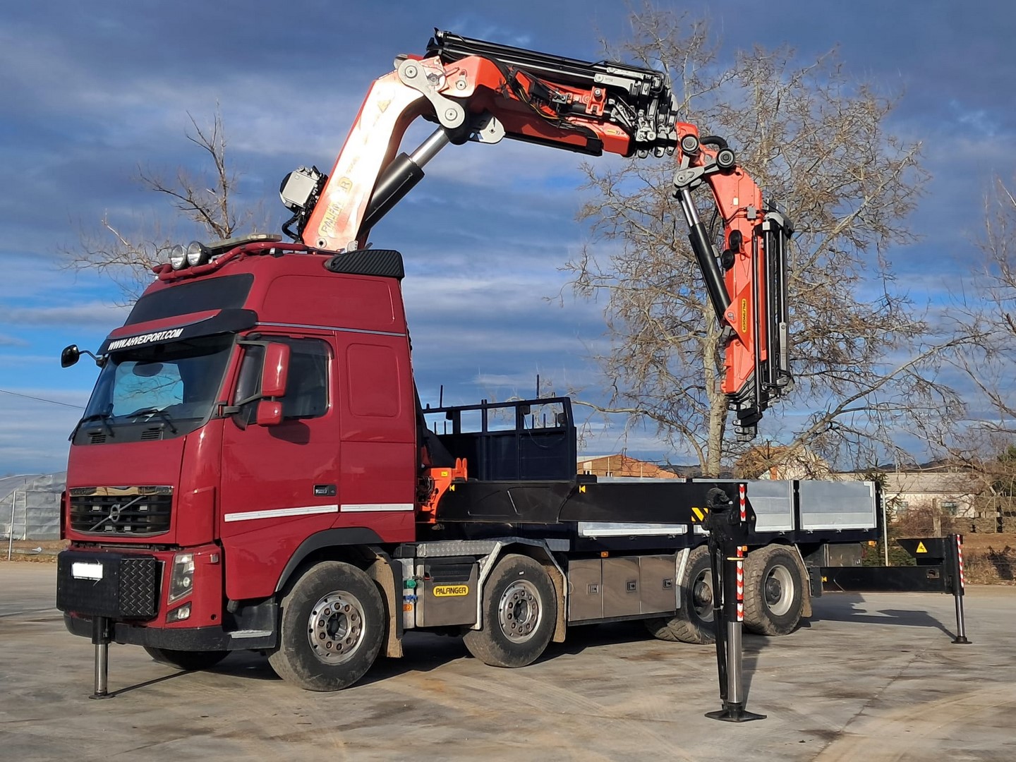 VOLVO 700 8x4 PALFINGER PK 92002 + JIB - AHV Import-Export