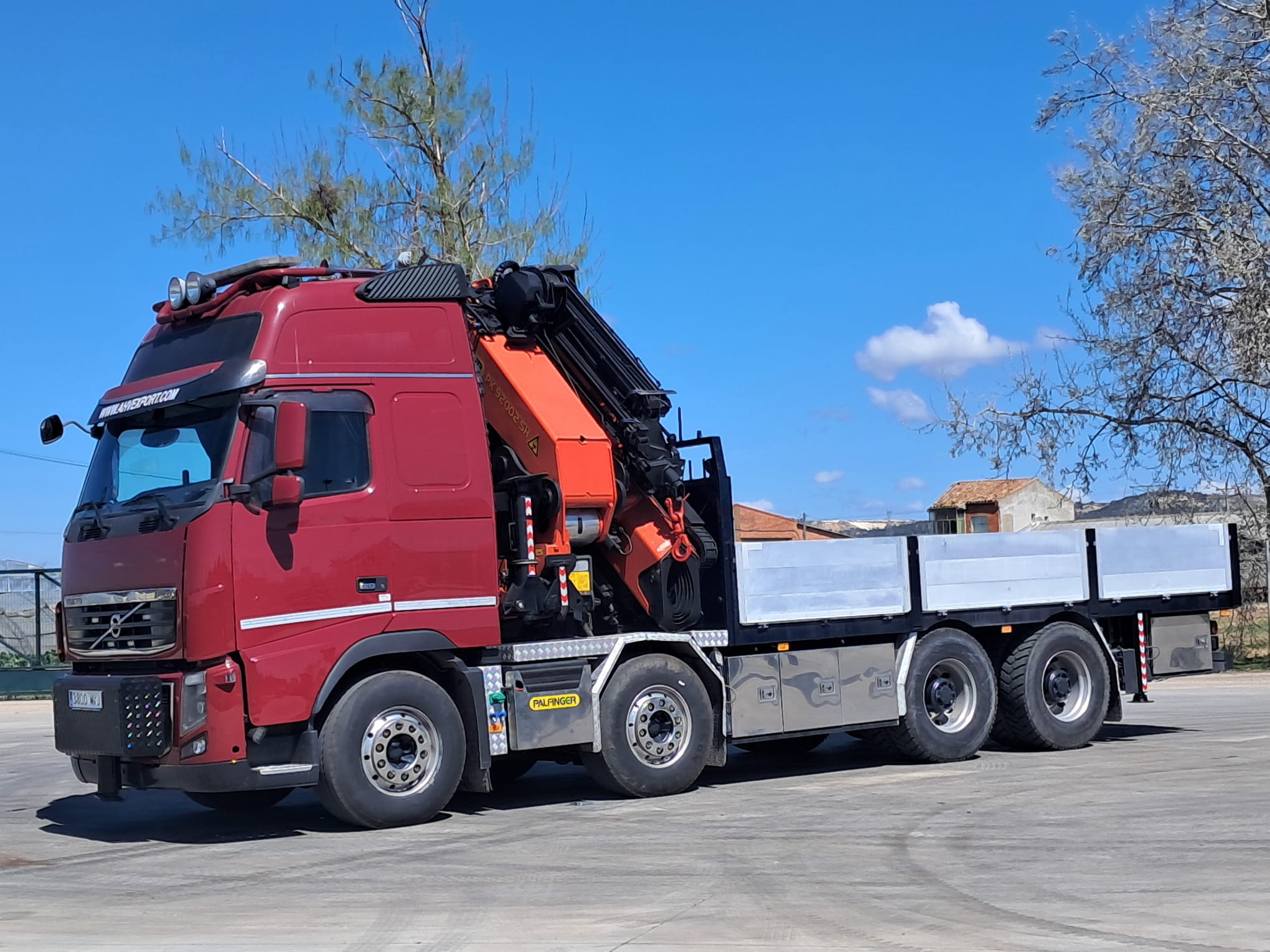 VOLVO 700 8x4 PALFINGER PK 92002 + JIB - AHV Import-Export