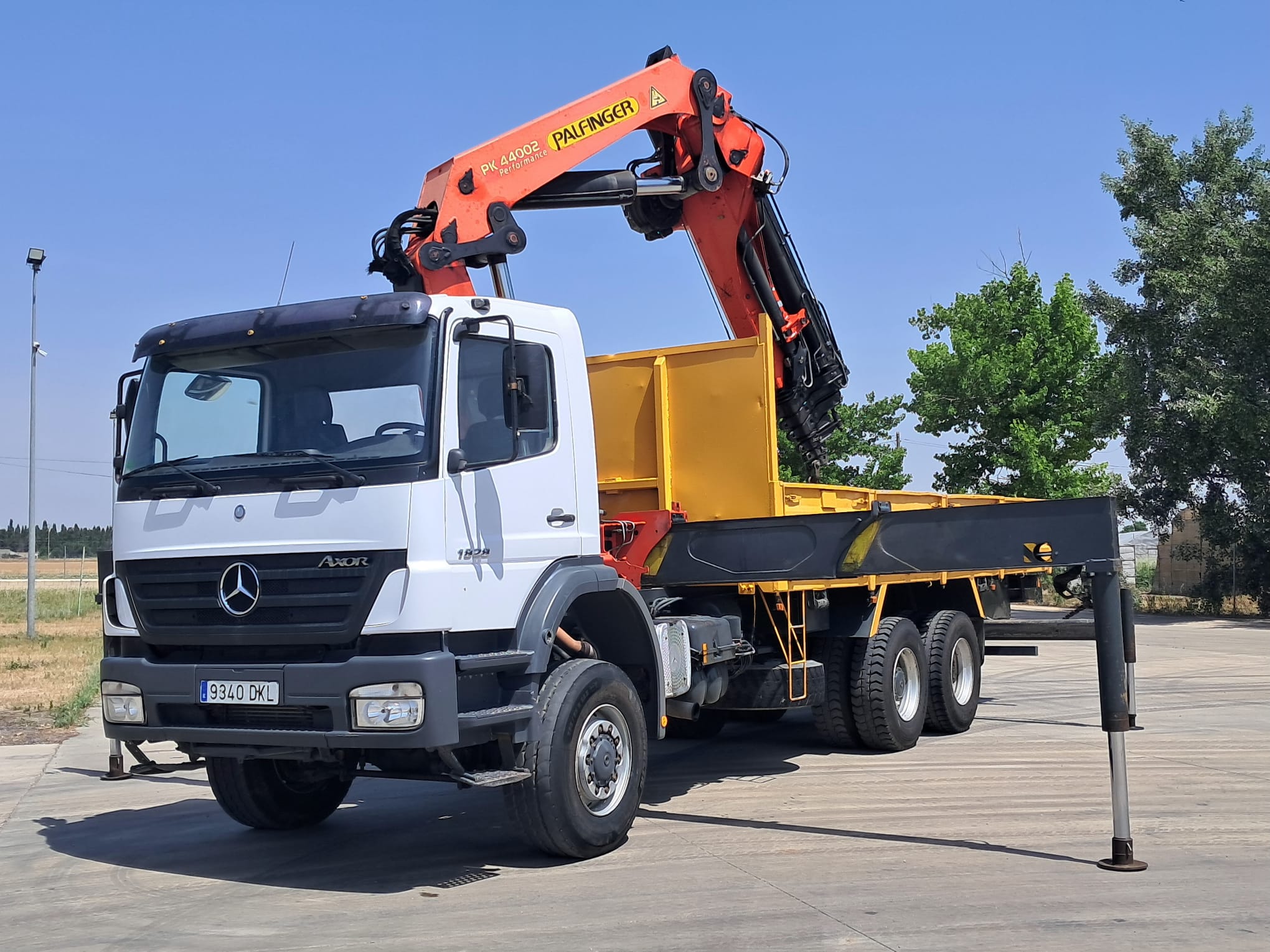 MERCEDES BENZ 2628 6x4 (4X4) PALFINGER PK 44002 - AHV Import-Export